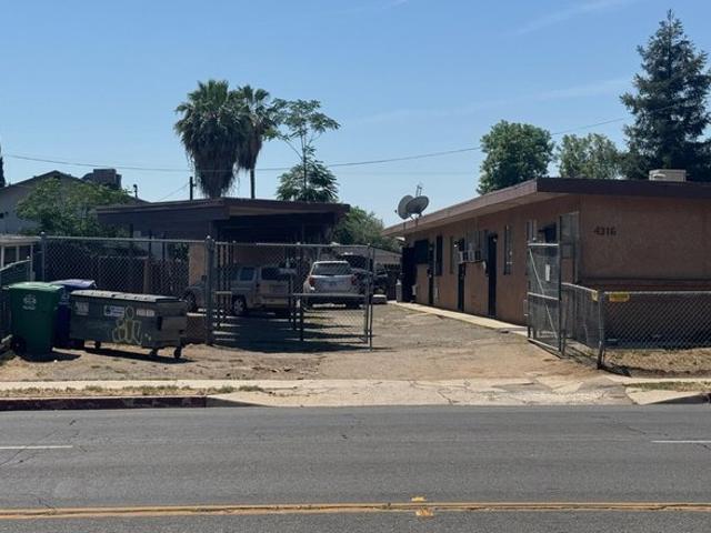 4316 E Olive Ave Unit A E, Fresno, CA 93702