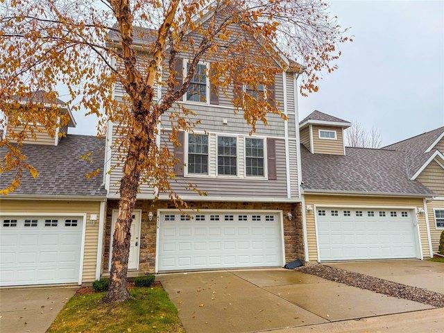 4316 rd St, Urbandale, IA 50323