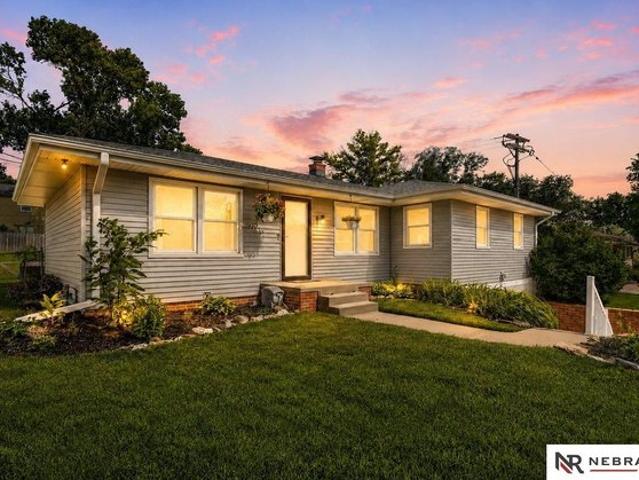 4317 N 108th St, Omaha, NE 68164