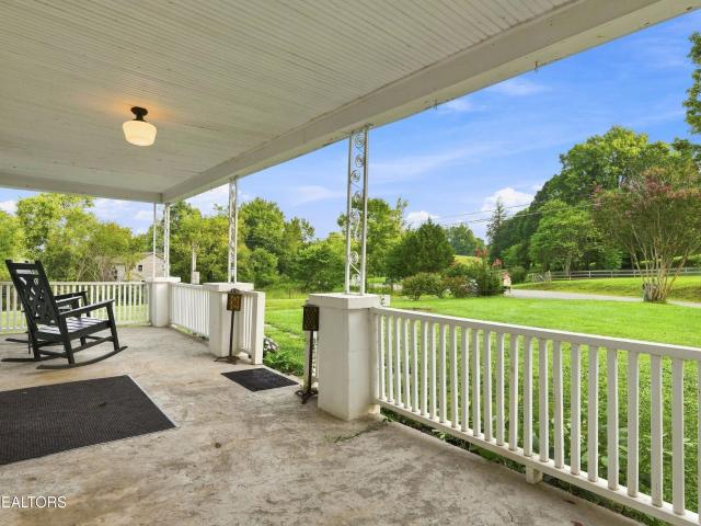 4317 Fulton Rd