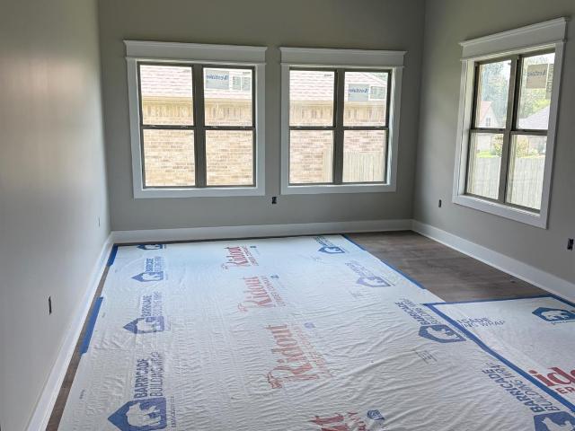 4317 Lynx Lane
