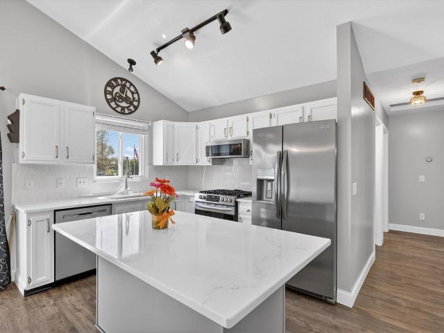 4317 Saturn Drive