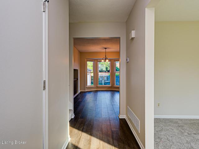 4318 Cara Way