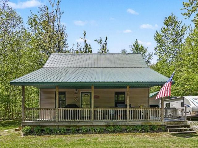 4318 Gates Dr, Elmira, MI 49730