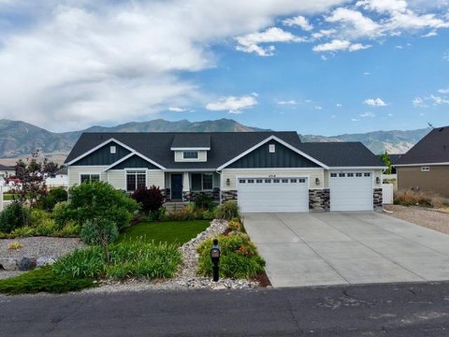 4318 Rose Springs Rd, Erda, UT 84074