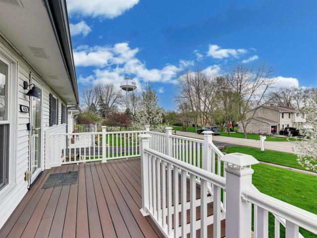 4318 Sioux Ln, McHenry, IL 60050 | Compass