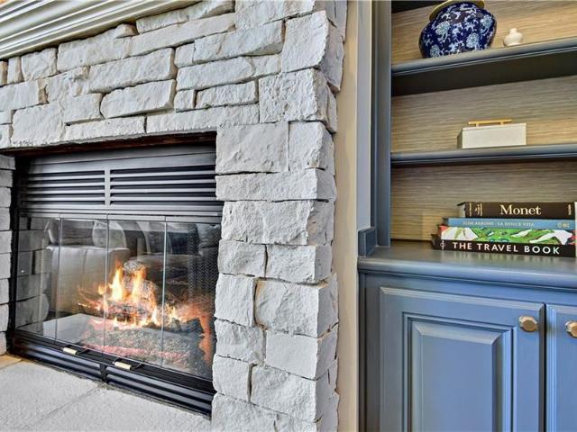 4319 N Mulberry Drive, Kansas City, US, MO