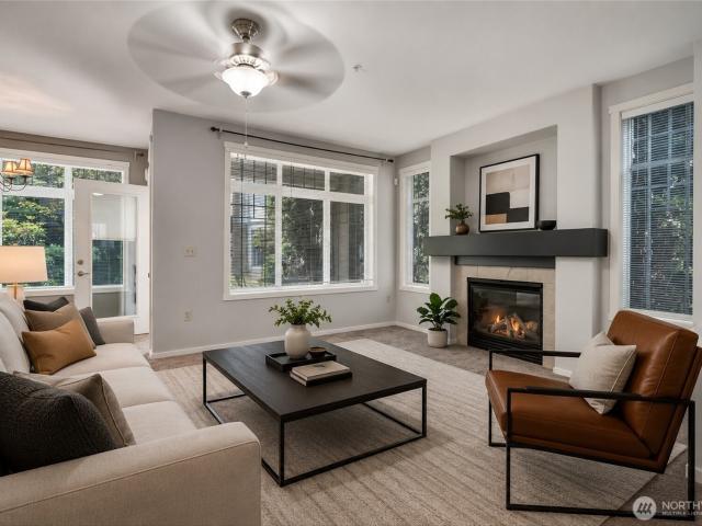 4319 NE 5th Court # 106