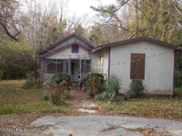 4319 Davison Rd, Ravenel, SC 29470