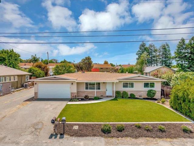 4310 Arleda Ln, Concord, CA 94521