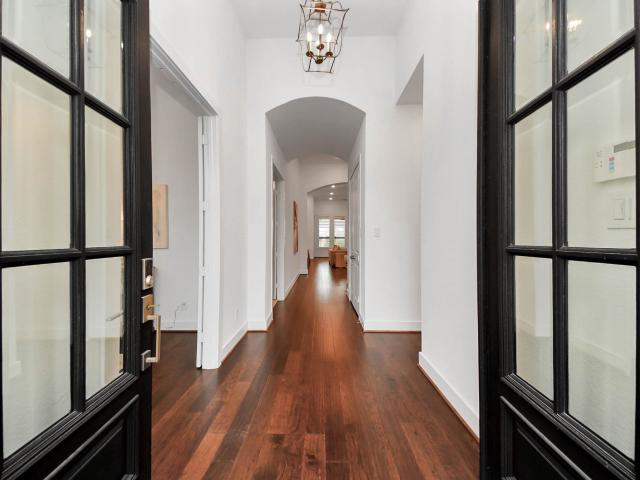 4310 Bakers Cove