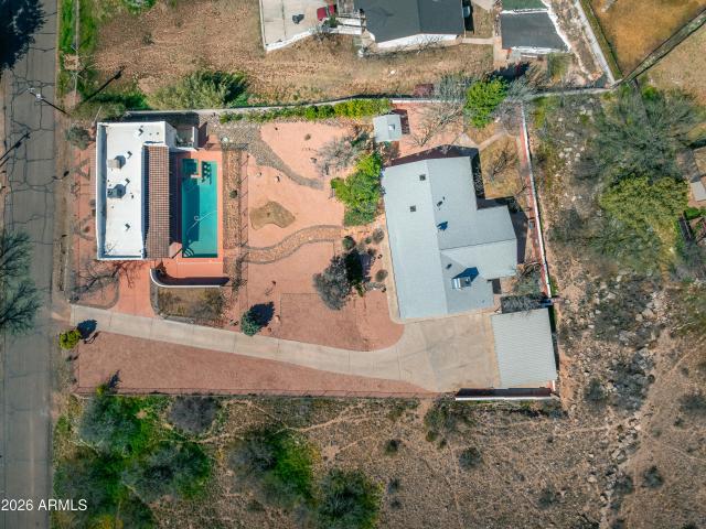 4310 e cayuga lane