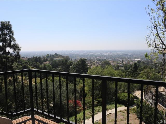 4310 E Terra Vista Ln