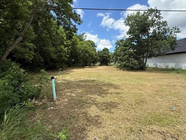 4310 Spencer St, Greenville, TX 75401