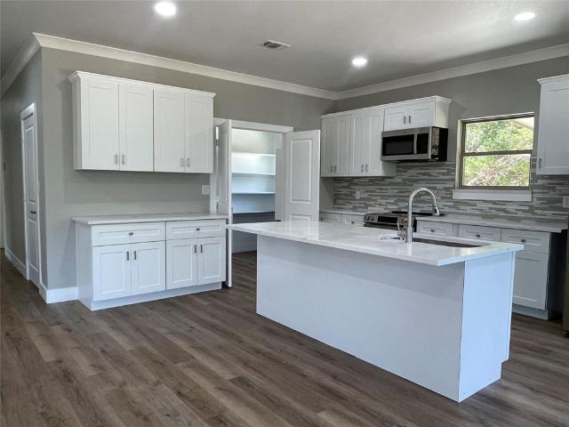 4311 Mountain Hollow Drive