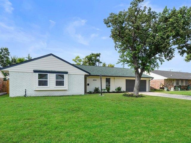 4311 Brookfield Dr, Houston, TX 77045
