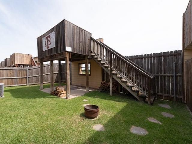 4311 Commando Trl, College Station, TX 77845