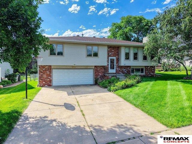 4311 Cripple Creek Rd, Lincoln, NE 68516