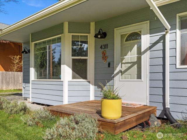 4311 E Lunberg St, Langley, WA 98260 | Compass
