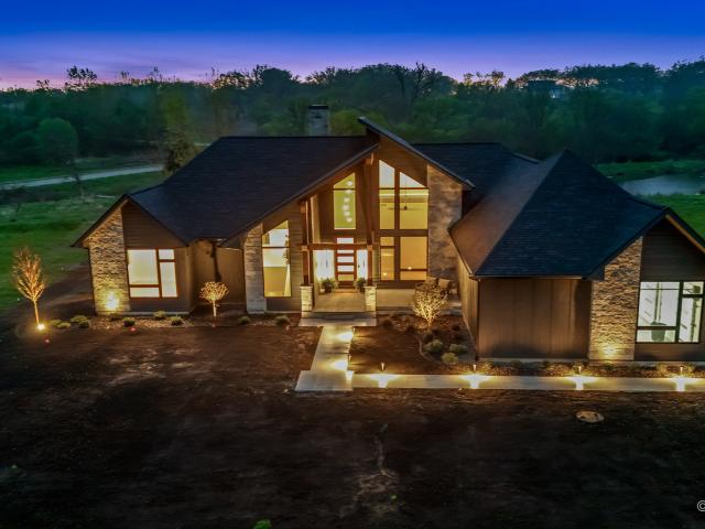 4311 Red Tail Lane