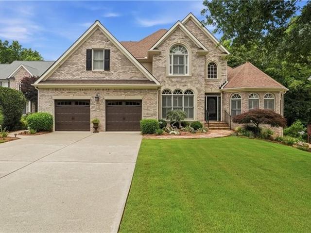 4311 Summit Oaks Ln NE, Roswell, GA 30075