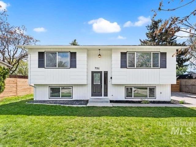 4311 W Meriwether Dr, Boise, ID 83705