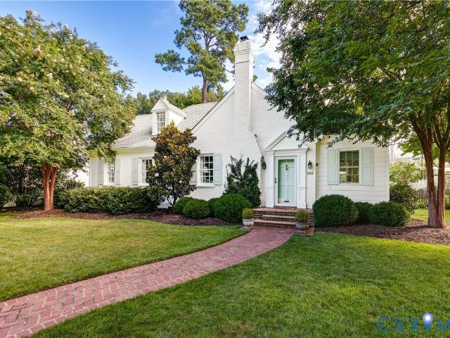 4312 N Ashlawn Drive