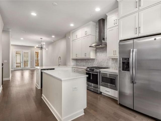 4312 Parkside Place