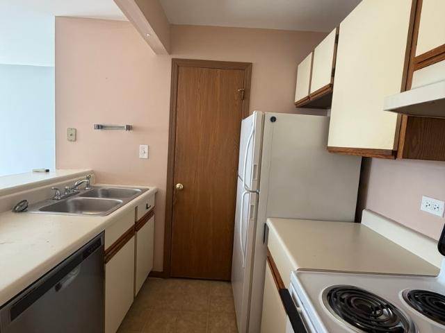 4312 W Shamrock Lane # 2D