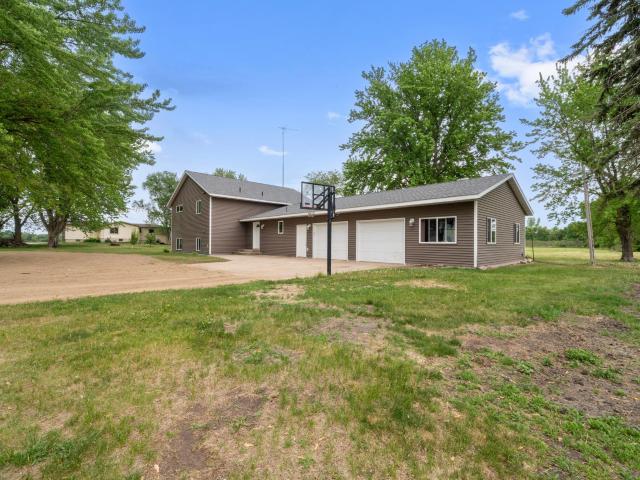 43137 Foxboro Road