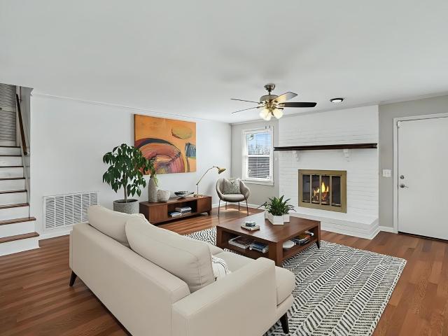 4313 Golden Hills Dr