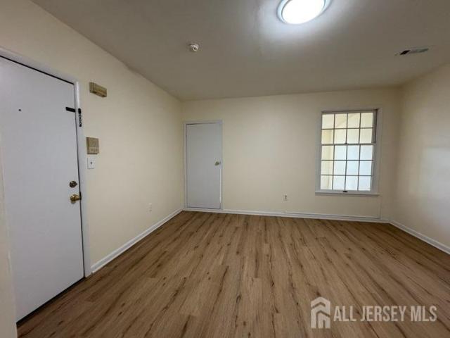 431 437 Main Street 2A