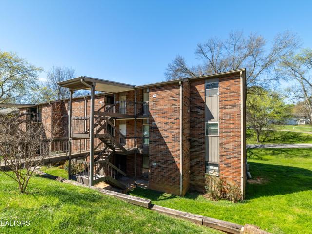 431 Canberra Drive 431