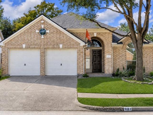 431 Cardinal Oaks, Kemah, TX 77565