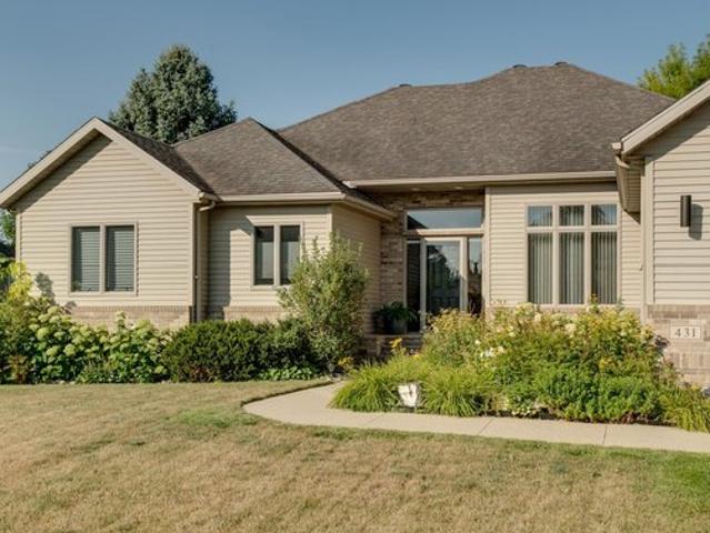 431 Clearview Ct, Moorhead, MN 56560