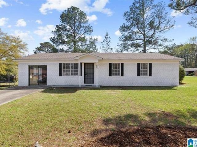 431 Clio St, Bessemer, AL 35023