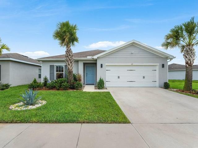 431 Acai Ln, Fort Pierce, FL 34981