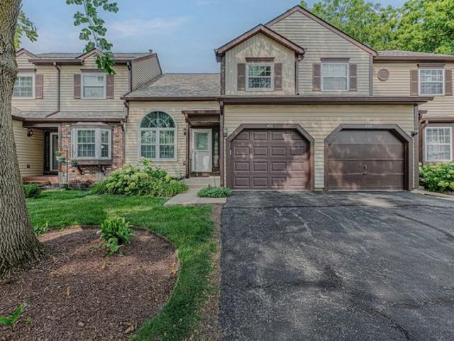 431 Ascot Ln, Streamwood, IL 60107