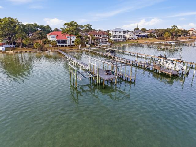 431 Atwater Court, Mary Esther, US, FL