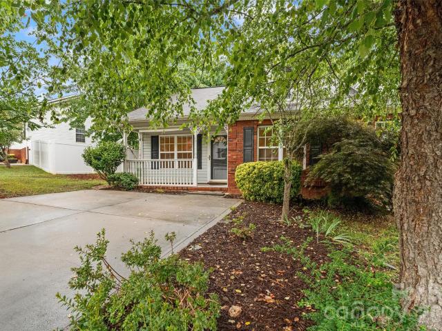431 Danielle Way