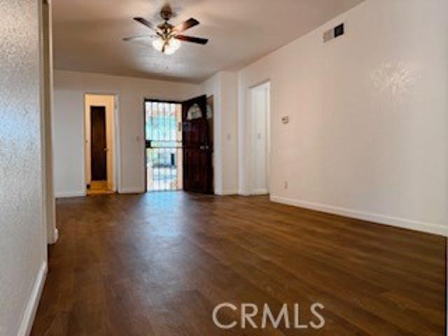 431 E Rosslynn