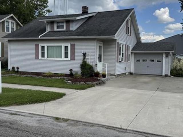 431 Fillmore St, Napoleon, OH 43545