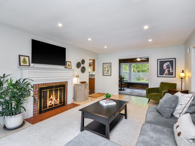 431 oakwood drive