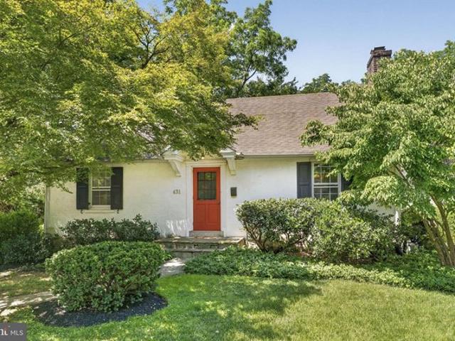 431 Littlebrook Rd, Berwyn, PA 19312