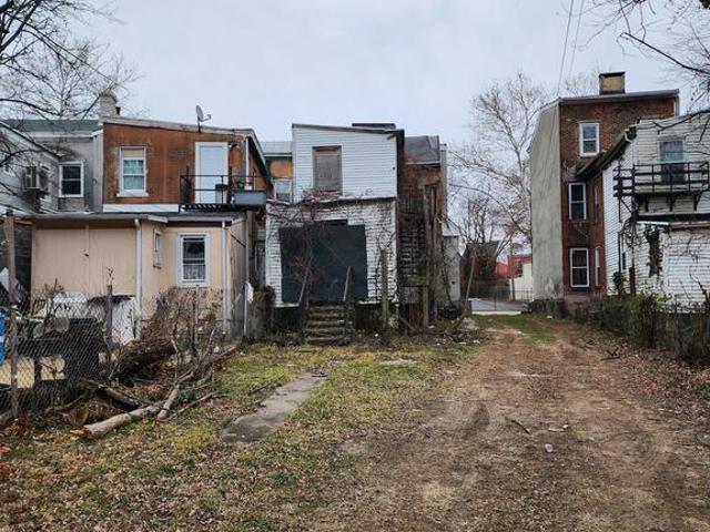 431 Martin Luther King Jr Bld