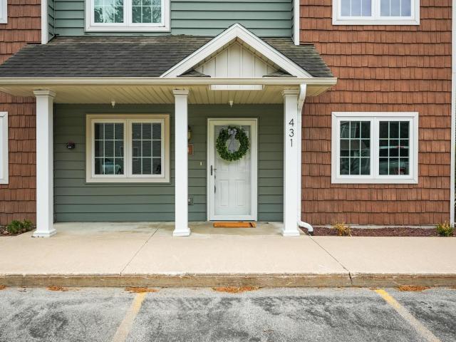 431 Munson Place # 4