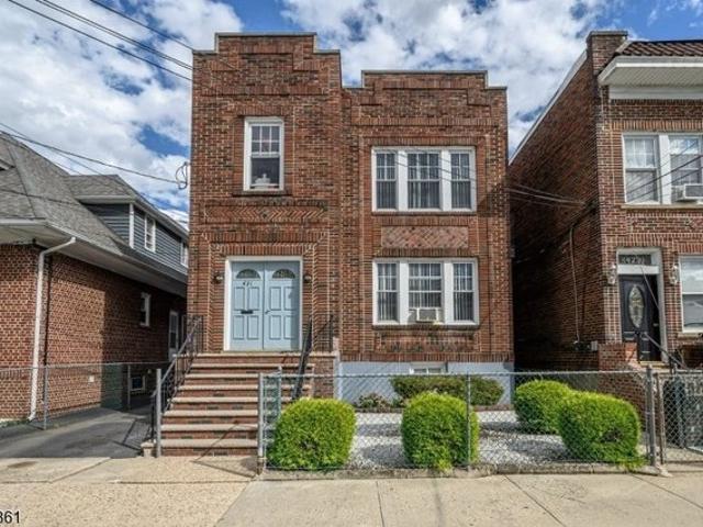 431 N 12th St, Newark, NJ 07107