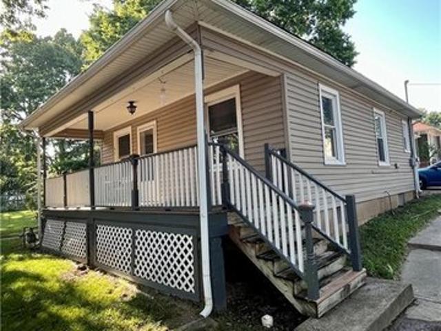 431 N Eubank St, Independence, MO 64050