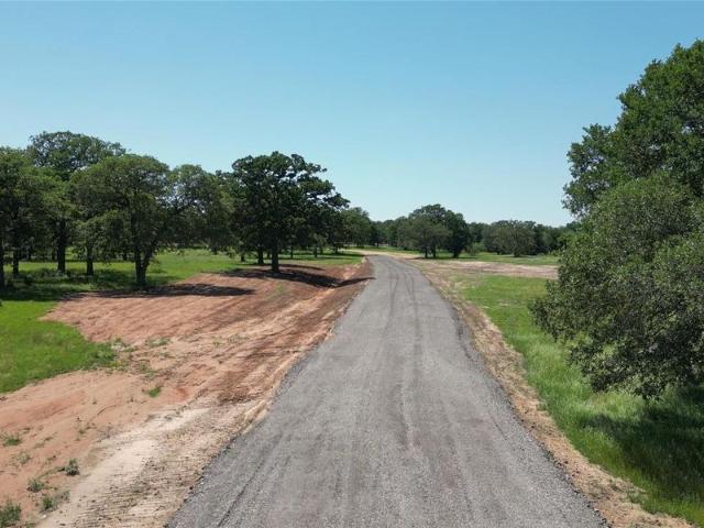431 Nink Road, Smithville, US, TX