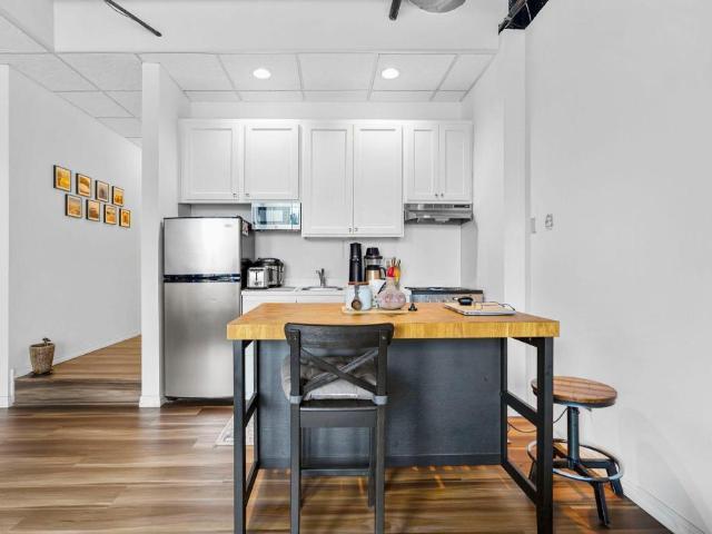431 S 7th St # 2605